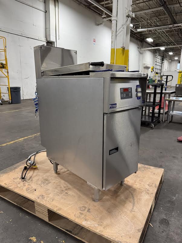 Rethermalizer w/ (1) 17 1/2 gal Tank | Pitco | Model # SRTG | NG/115 V